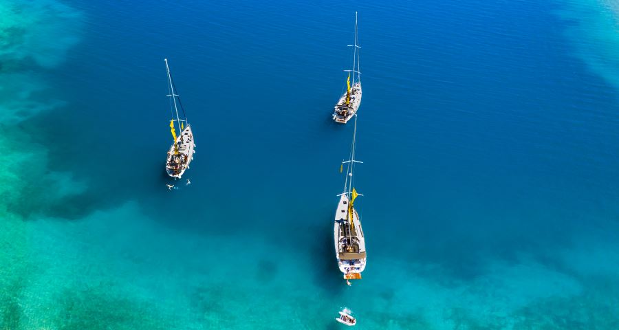 Greece Sailing & Cruising Vacation packages, itineraries & Yacht rental ...